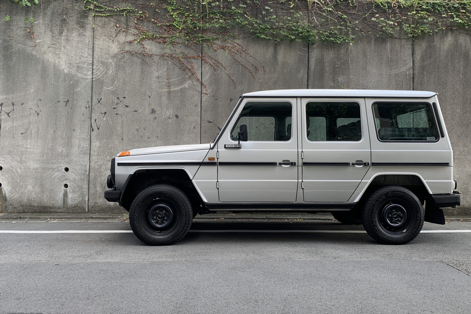 《入荷車両》W460 300GD Long | BELLIS｜G280CDI,G300CDI,W461,中古車販売・ベリス